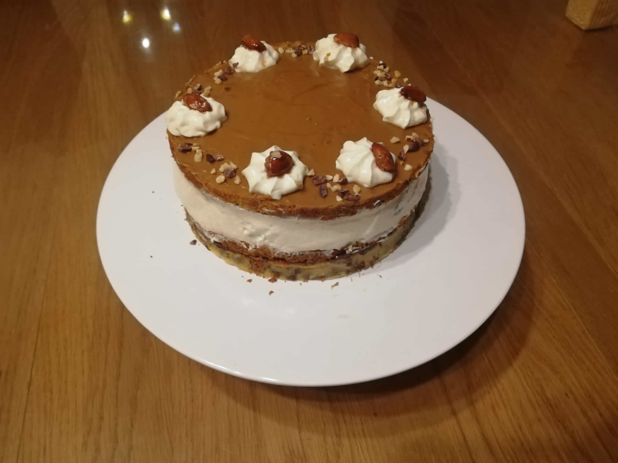 Apfel-Lotus-Cheesecake-Chili Torte | Kenwood Club