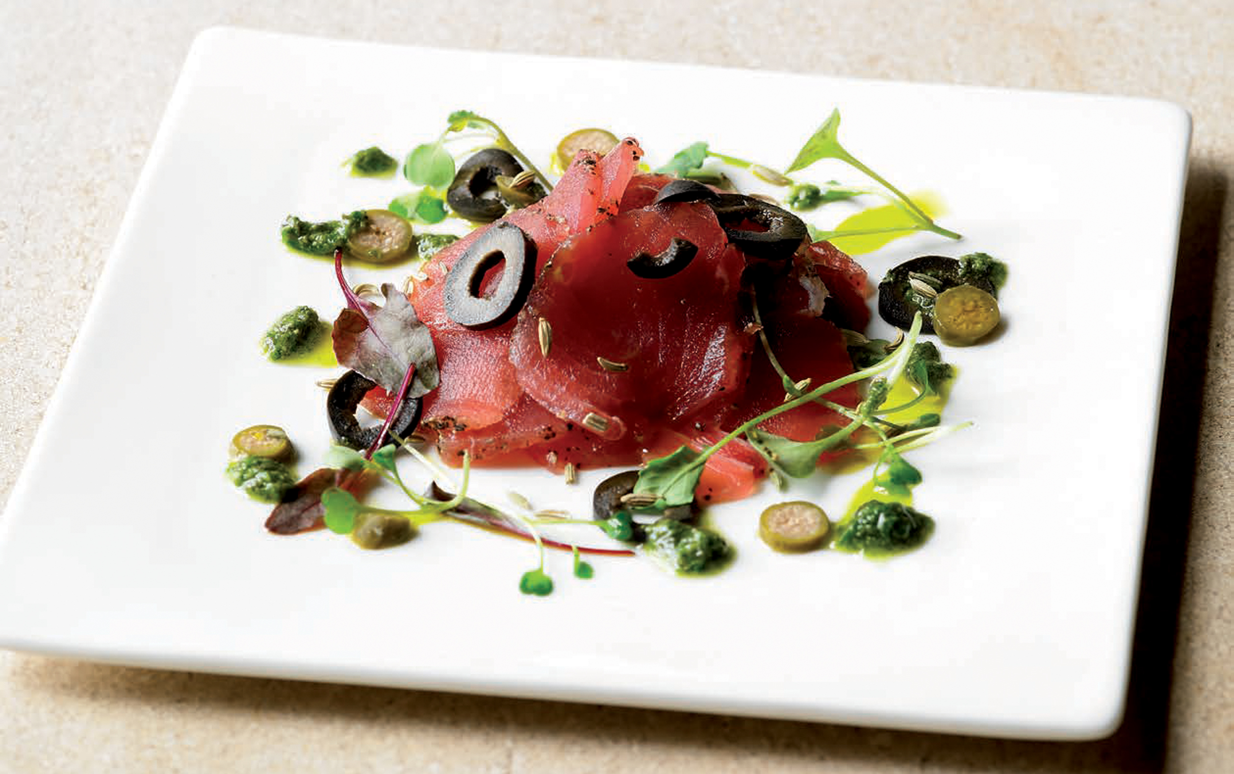 Thunfisch-Carpaccio mit Salsa Verde: Typisch italienisches gorumet ...